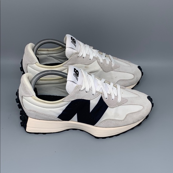 New Balance | Shoes | New Balance 327 White Lifestyle Running Shoes ...